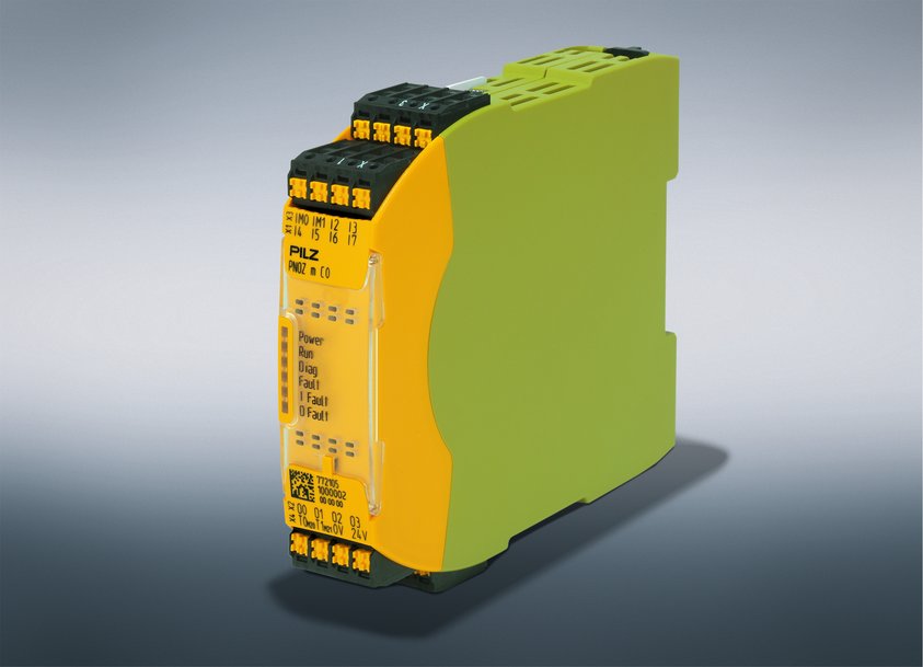 Range of safe, configurable small controllers PNOZmulti 2 with new ...